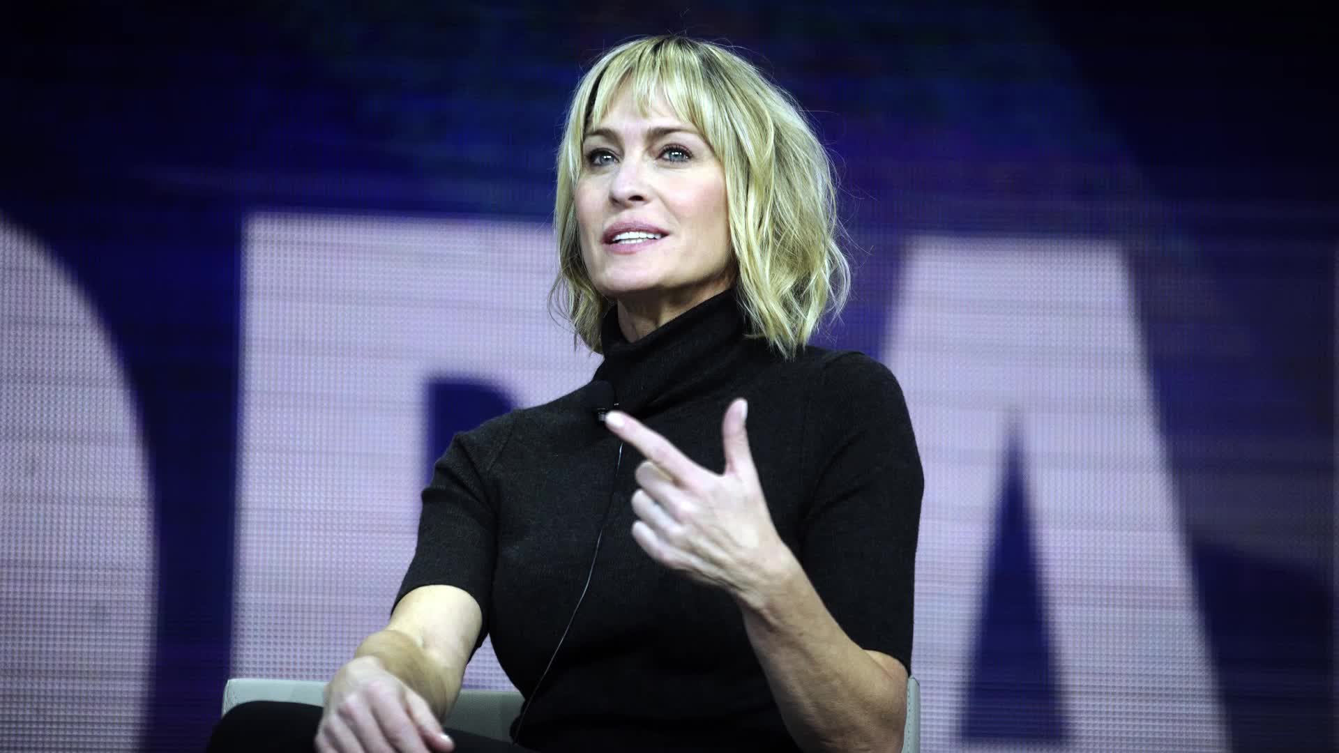 Robin Wright s’ajoute aux divorces et séparations de l’année - Buzznews