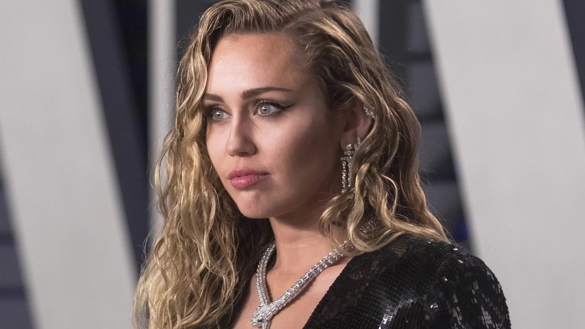 Miley Cyrus se paie un château à «seulement» 7,9M$ - Buzznews